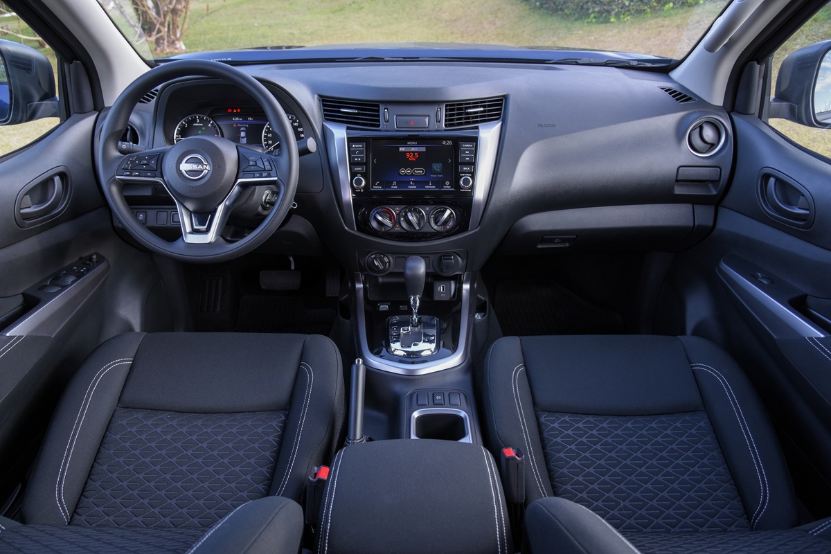 Nissan Frontier 2026 ganha recursos ADAS na versão de entrada : CARROS ...